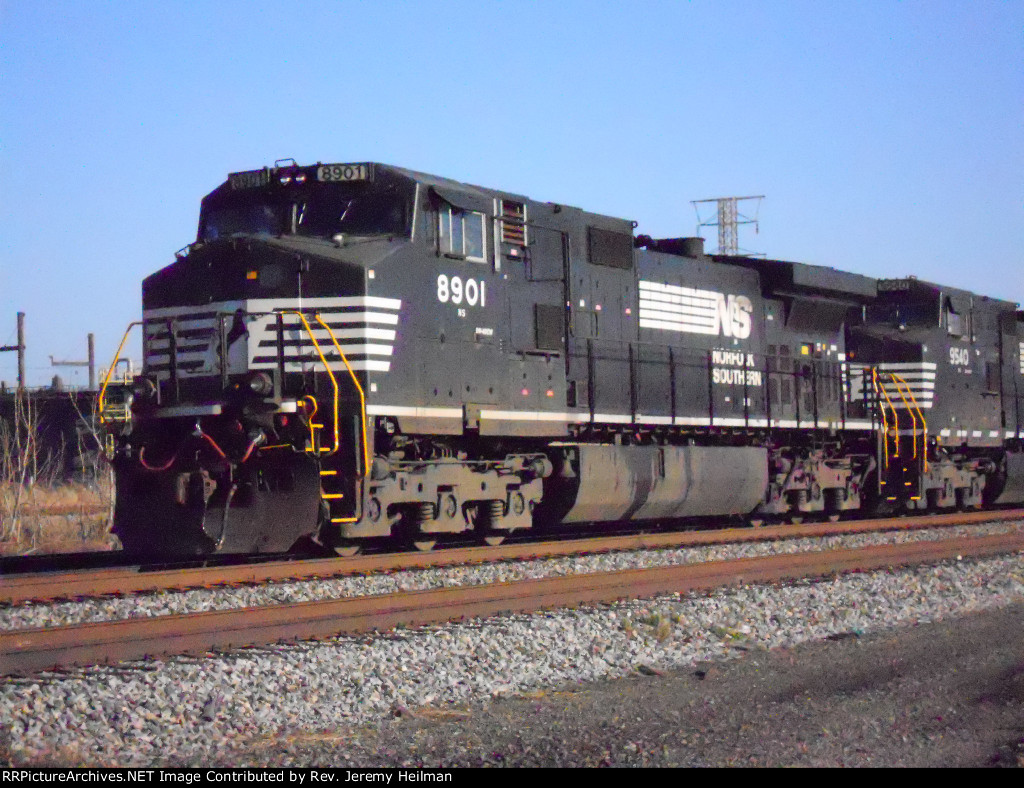 NS 8901